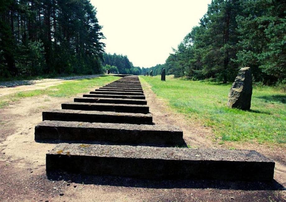 Treblinka Memorial half-day tour in small group from Warsaw - KKday