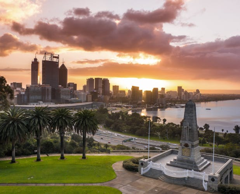 Perth and Fremantle Guided Tour and Swan River Cruise - KKday