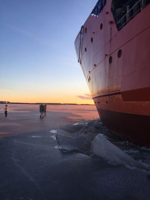 ล่องเรือตัดน้ำแข็ง Polar Explorer จากโรวานิเอมิ สวีเดน - KKday