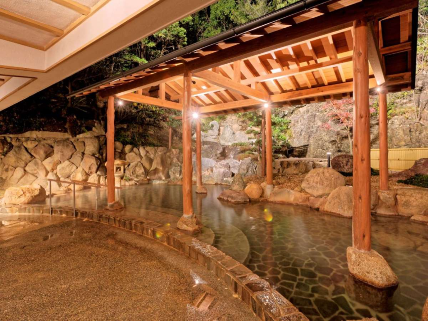 Yukai Resort Premium Shirahama-saichoraku - KKday