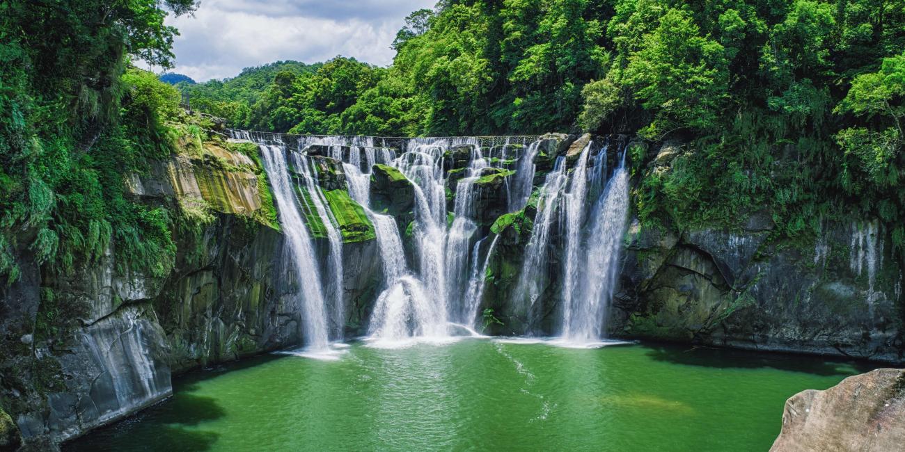 Yehliu Geopark, Shifen Waterfalls & Jiufen Day or Night Tour from ...