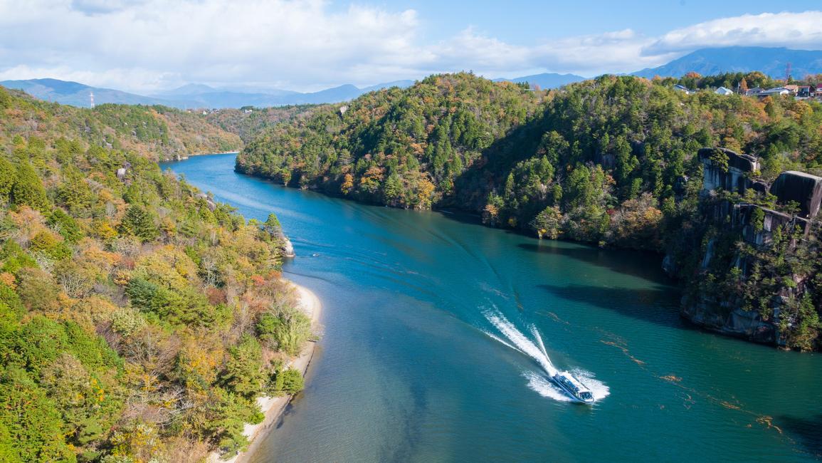 Ena Valley Cruise Self-Guided Tour - KKday