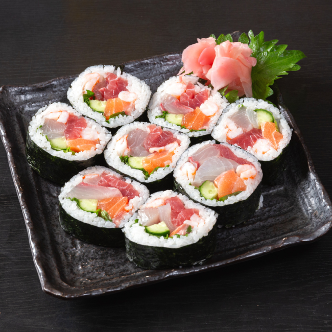 오사카부 혼마치·센바 | Shinsen Sakaba Sushiyanen（新鮮酒場すしやねん 堺筋本町店）| 좌석 예약 전용 - KKday
