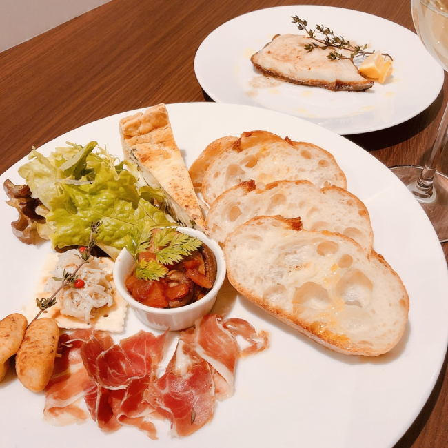 大阪府高槻、茨城、攝津 | Bistro Machi no Baru + Bistro Shuval（まちのバル＋ビストロ Shuval）|僅 ...