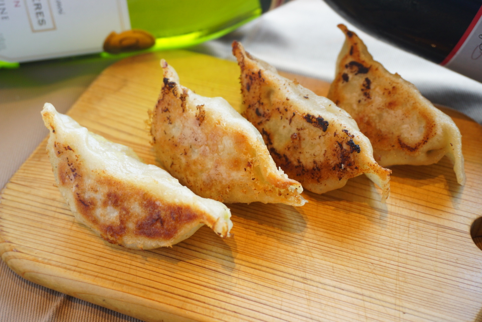 Kanagawa Prefecture, Kikuna to Sorimachi | Oden Gyoza & Oden TAKU ...