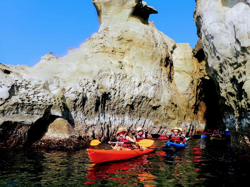 Elephant Trunk Rock Kayak & Snorkel Experience in Shen'ao - KKday