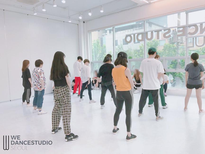 Korea Seoul We Dance Studio K-Pop Dance Class - KKday