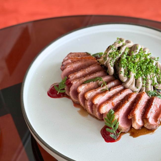 Fireside Bar & Lounge at Sentosa Cove | Singapore - KKday