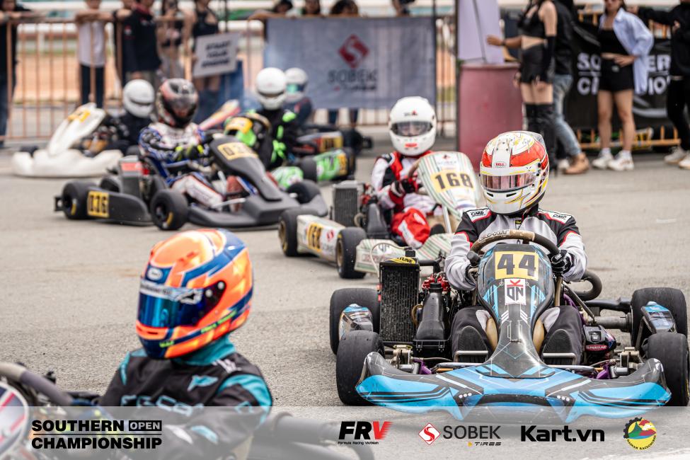 Go Kart Riding Experience in Dai Nam Theme Park | Binh Duong - Vietnam ...