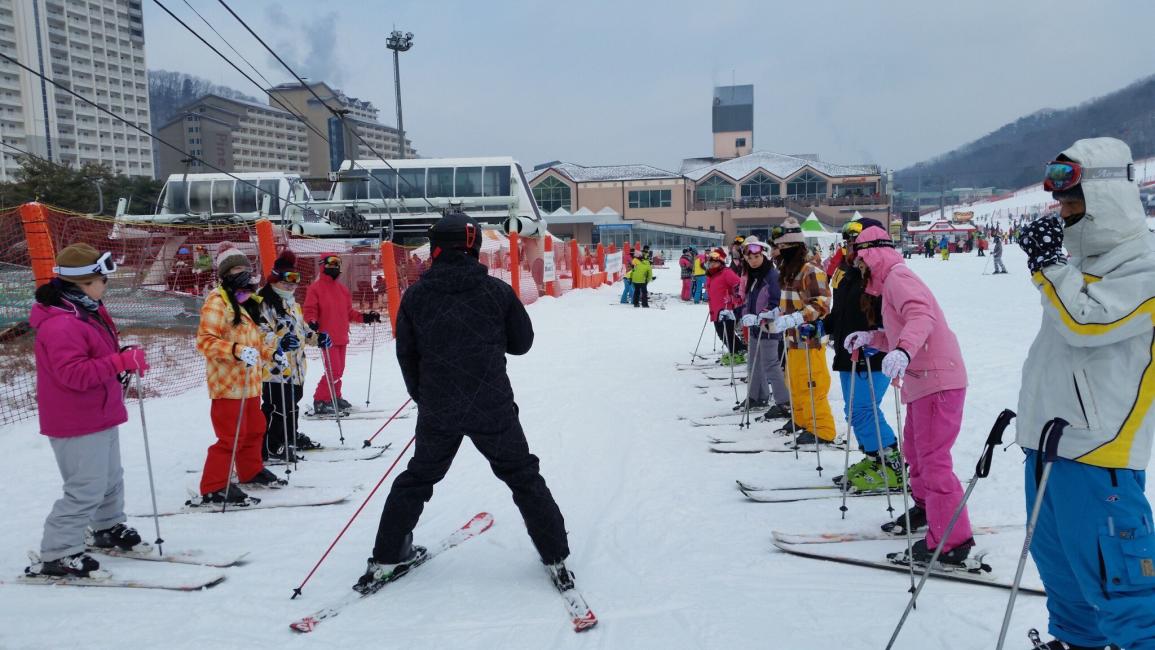 Gangwon-do Skiing 2 Days 1 Night｜SONO VIVALDI PARK Resort｜Seoul ...
