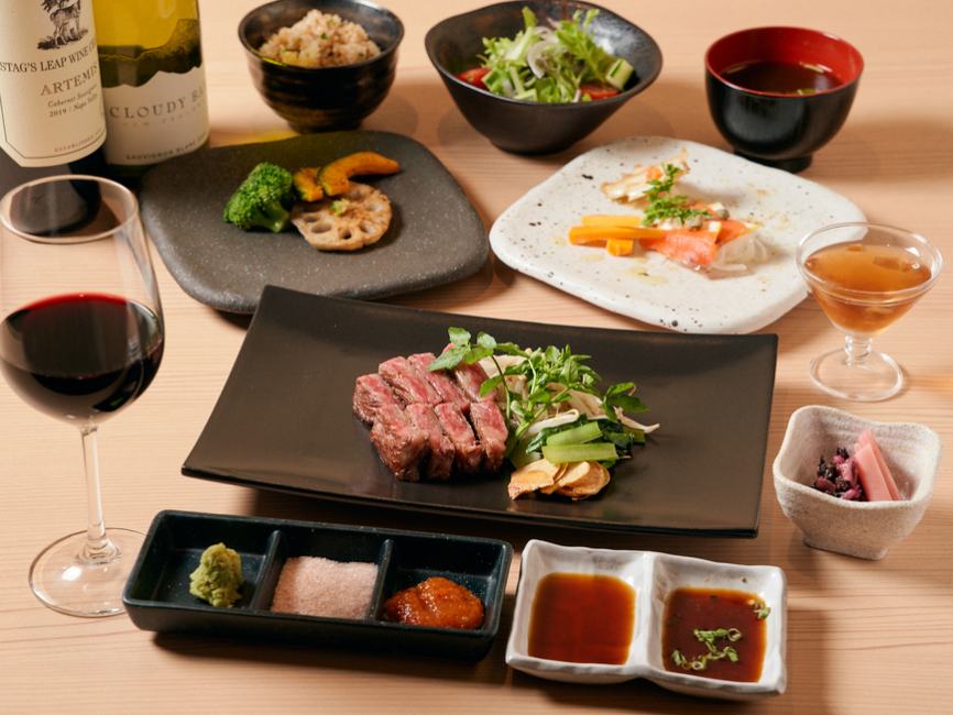 東京新宿| 居酒屋鐵板燒 Yaiba no Shita ni Kokoro Ari（鐵板燒 - 刀鋒下的心）| 鐵板燒僅座位預訂 - KKday