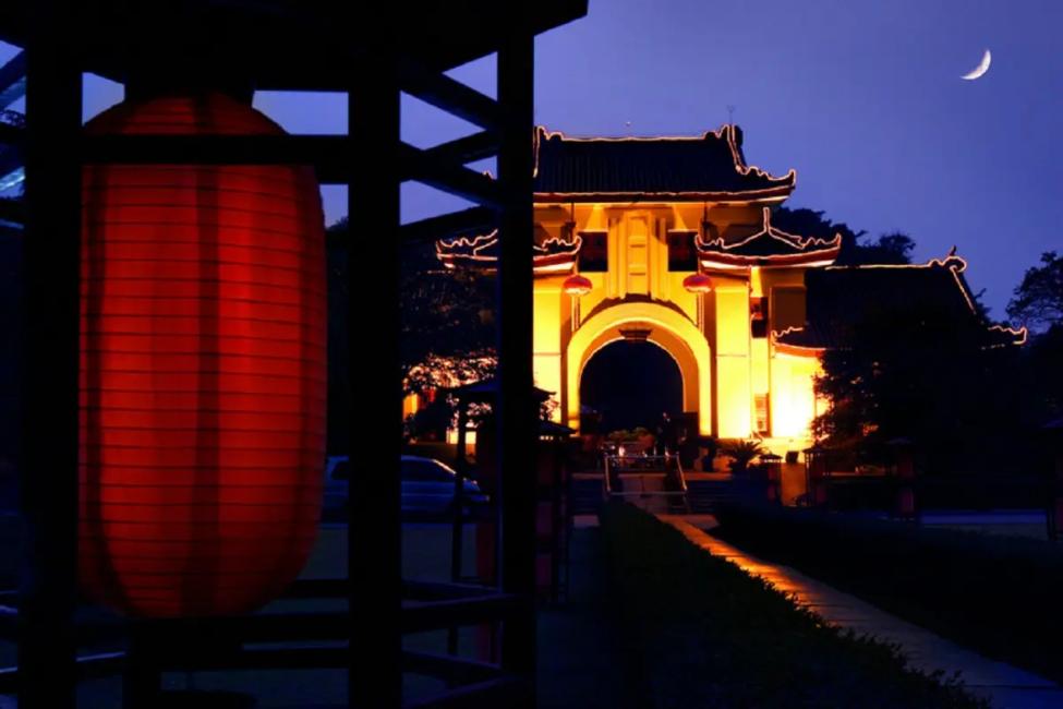 Duxiu Peak Wangcheng Scenic Spot Ticket | Guilin, China - KKday