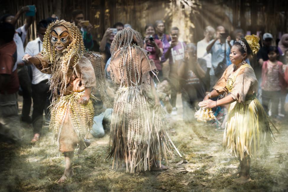 Klang Tour: Aboriginal Cultural Village & Historical Palace | Malaysia ...