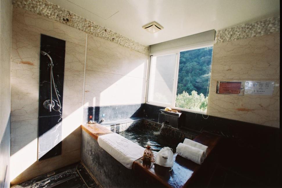 Miaoli Hot Spring | Sunrise Hot Spring Resort Hotel Accommodation ...
