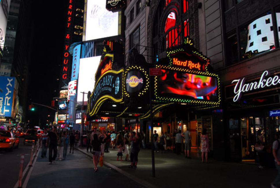 New York Time Square Hard Rock Cafe Dining Experience - KKday
