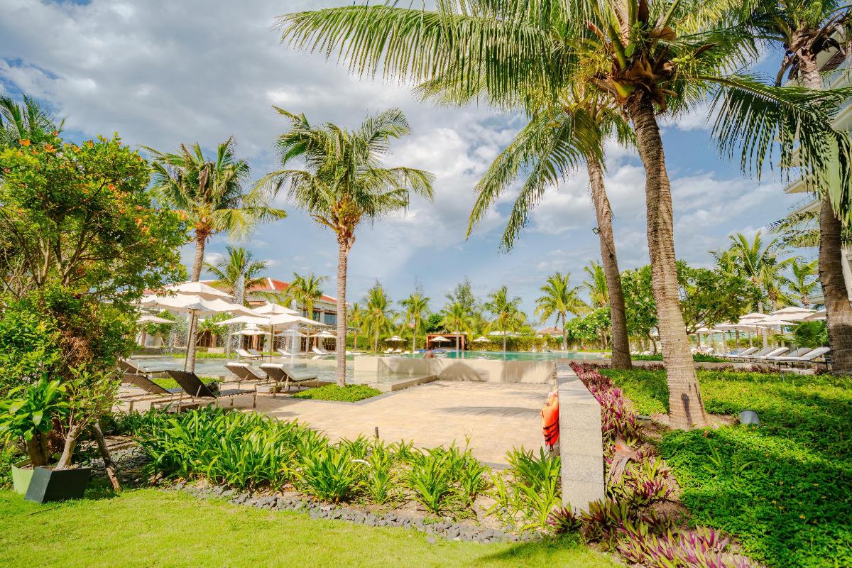 The Ocean Resort - Pool Villas With Garden View - KKday