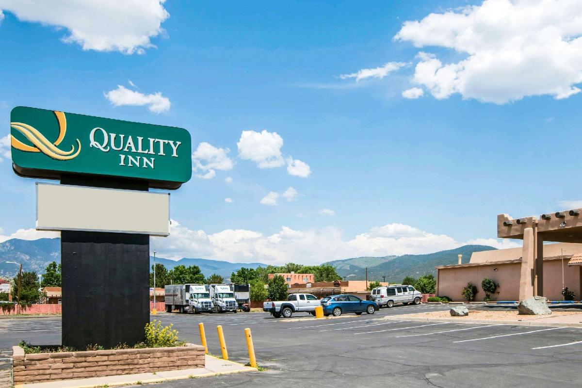 Quality Inn - KKday