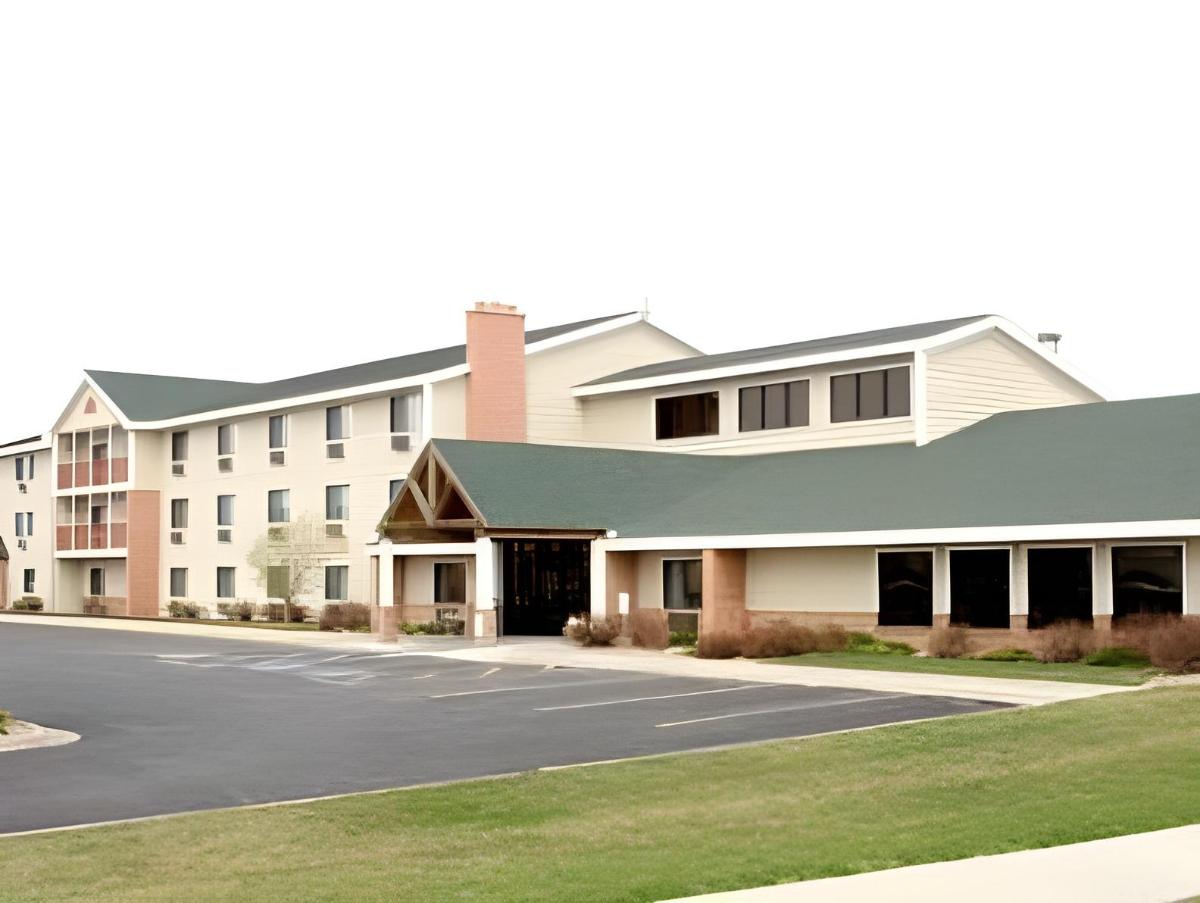 AmericInn by Wyndham Kearney - KKday