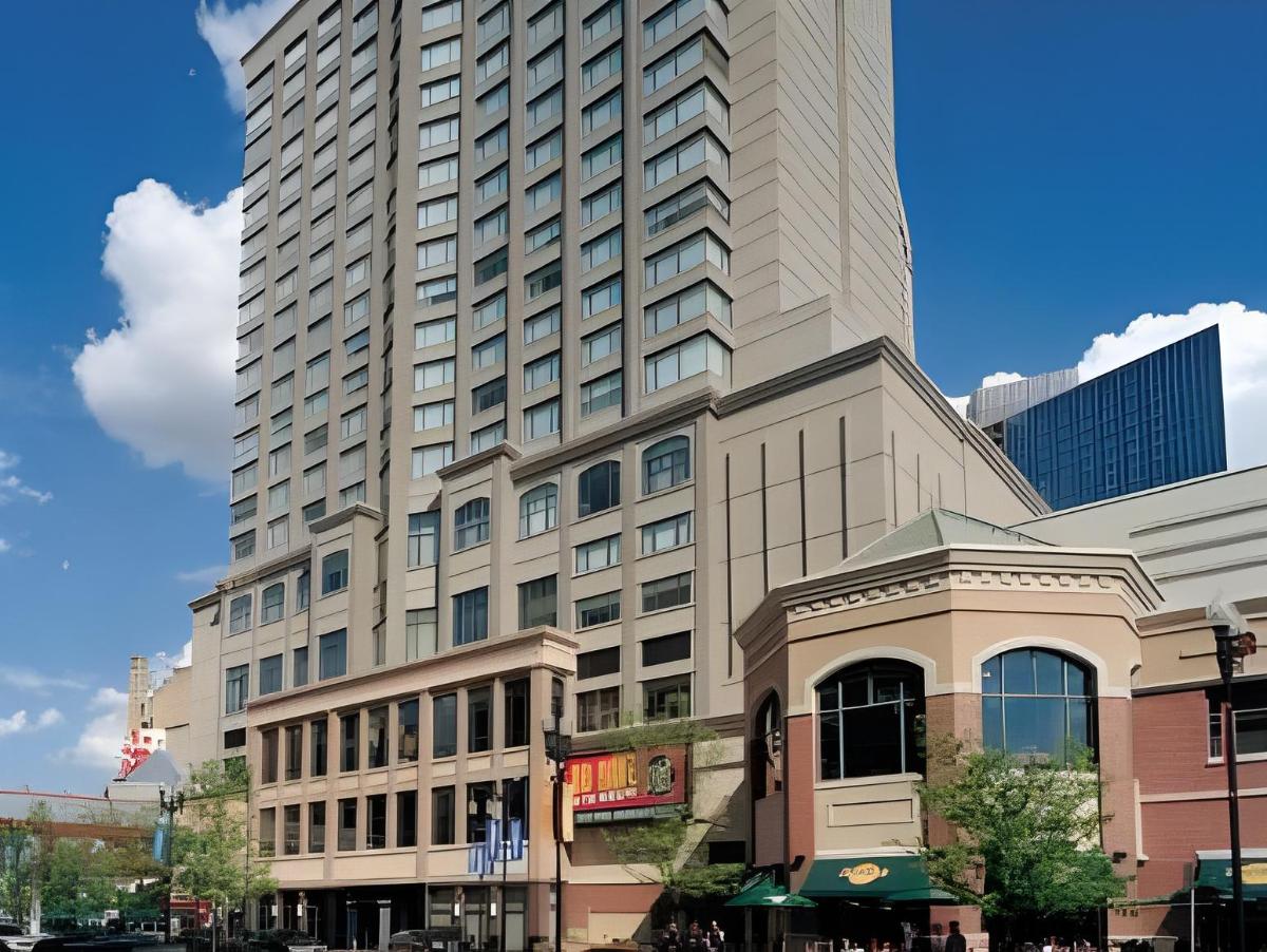 The Lofton Hotel Minneapolis, Tapestry Collection by Hilton - KKday