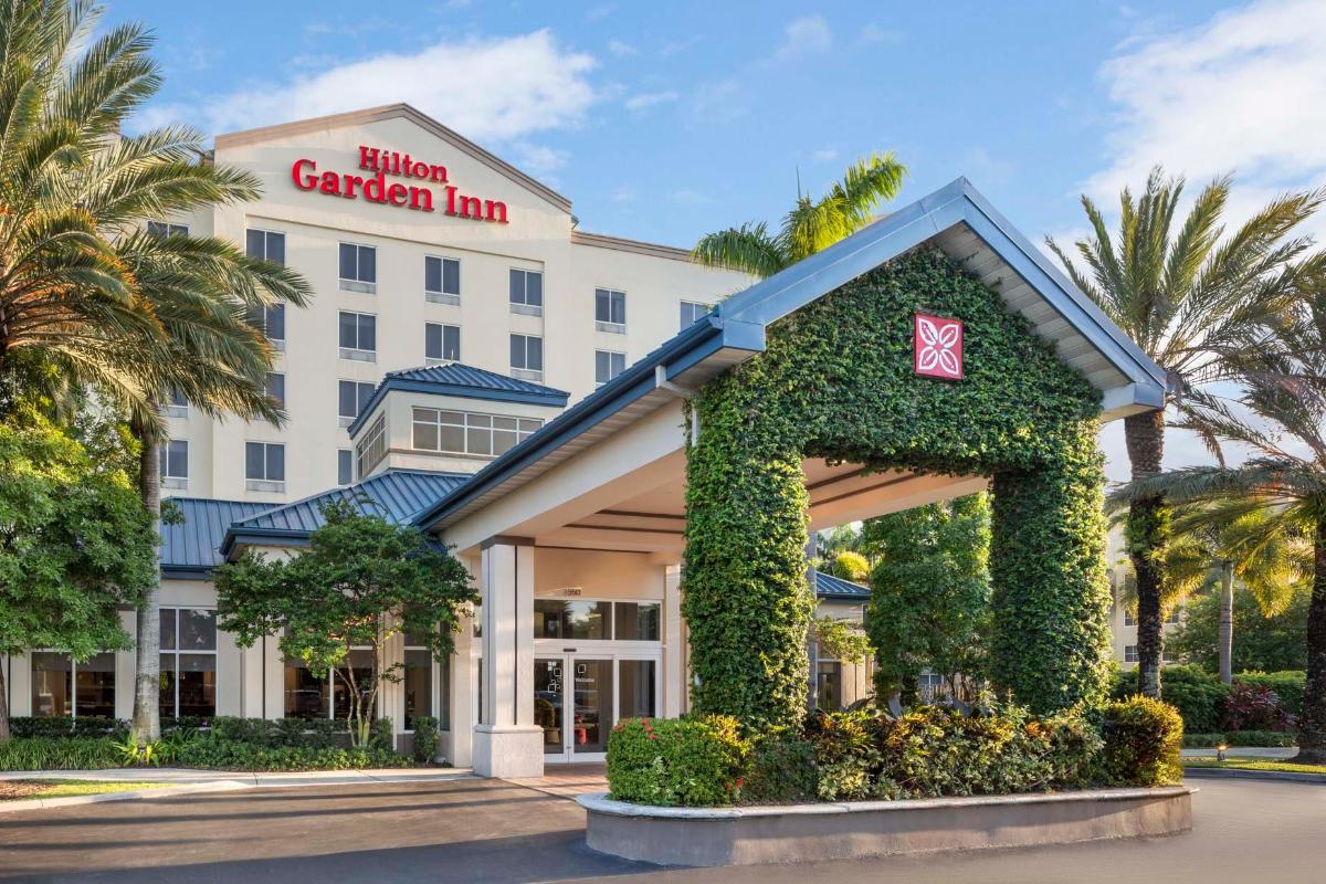 Hilton Garden Inn Miami Airport West - KKday