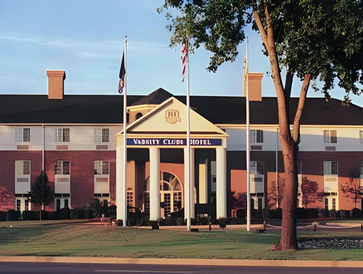 Hilton Vacation Club Varsity Club South Bend, IN - KKday