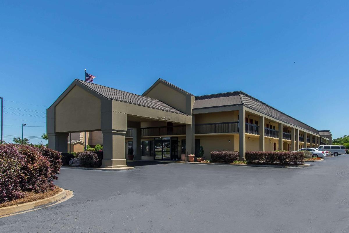 Quality Inn Monroe - KKday