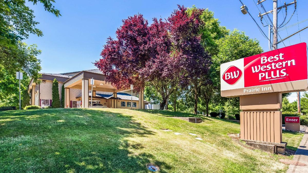 Best Western PLUS Prairie Inn - KKday