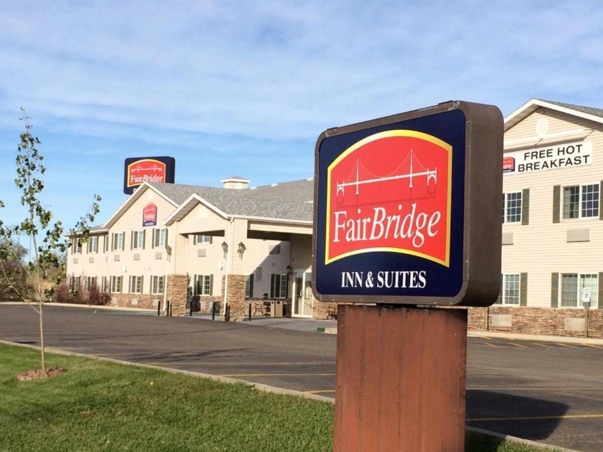FairBridge Inn and Suites Miles City - KKday