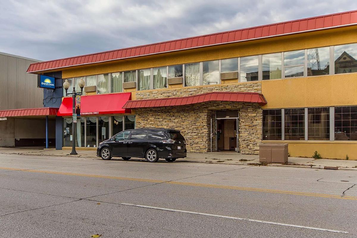 Days Inn by Wyndham Manitowoc - KKday