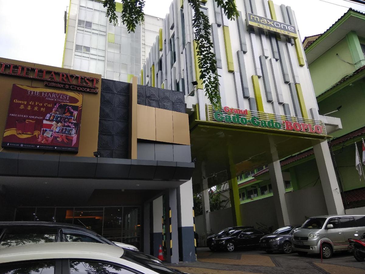 MaxoneHotel at Kramat - KKday