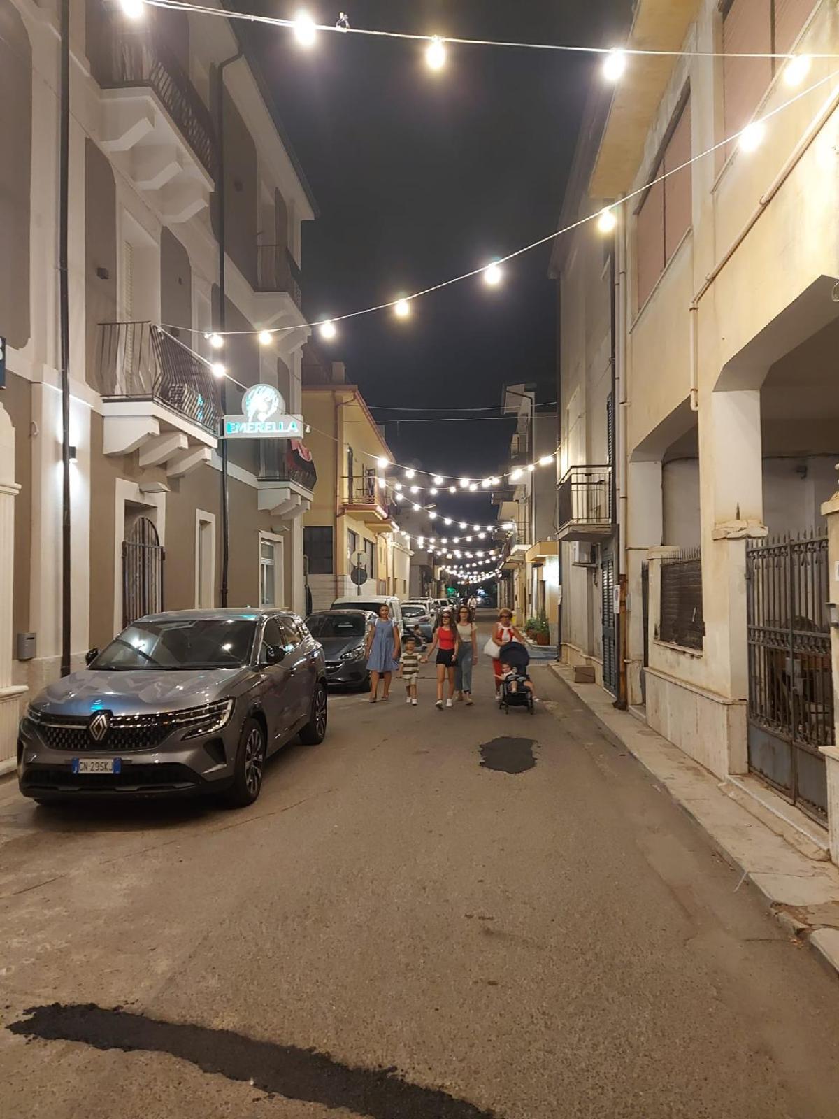 Emerella Luxury Suites-Siderno Lungomare - KKday