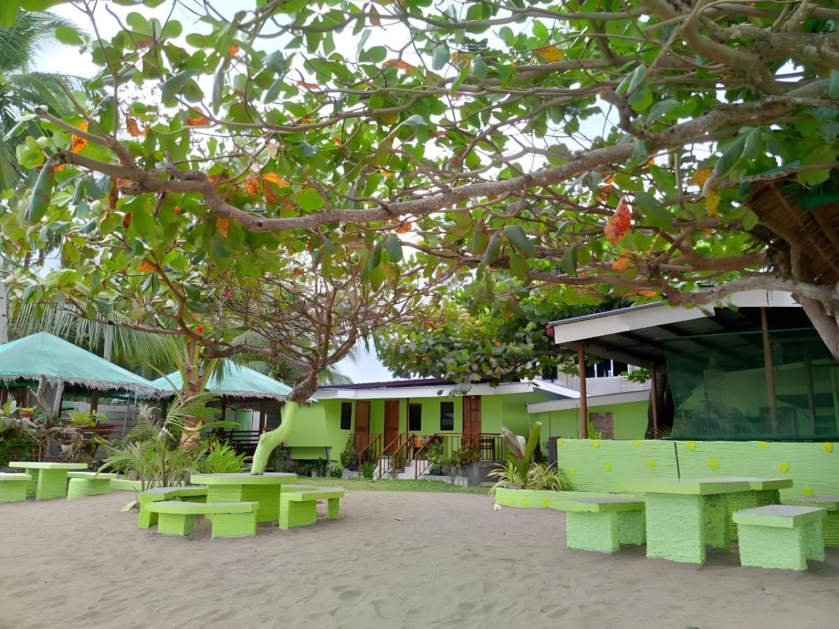 Mac beach campsite resort - KKday