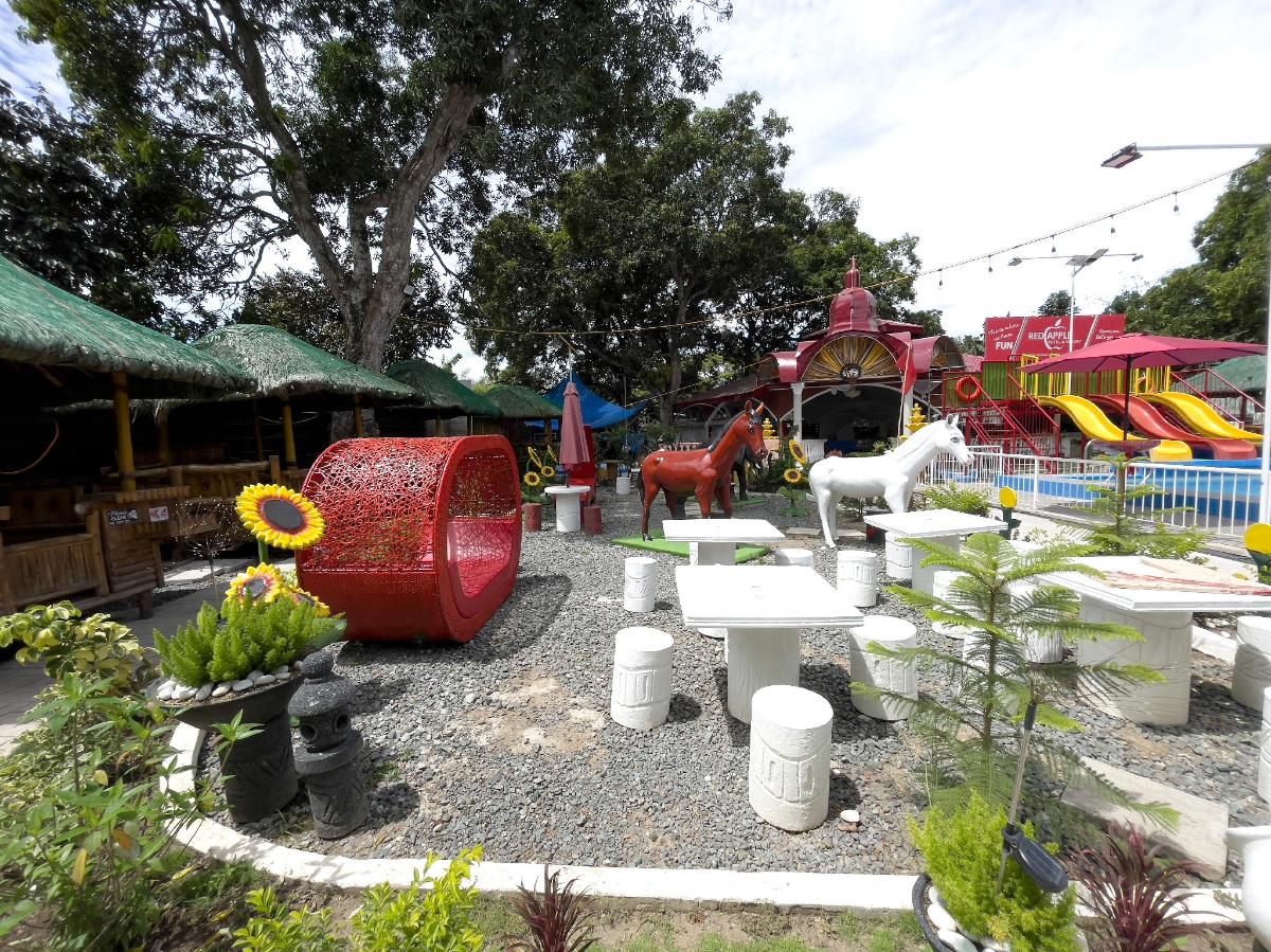 Red Apple Hotel and Resort San Juan Batangas - KKday