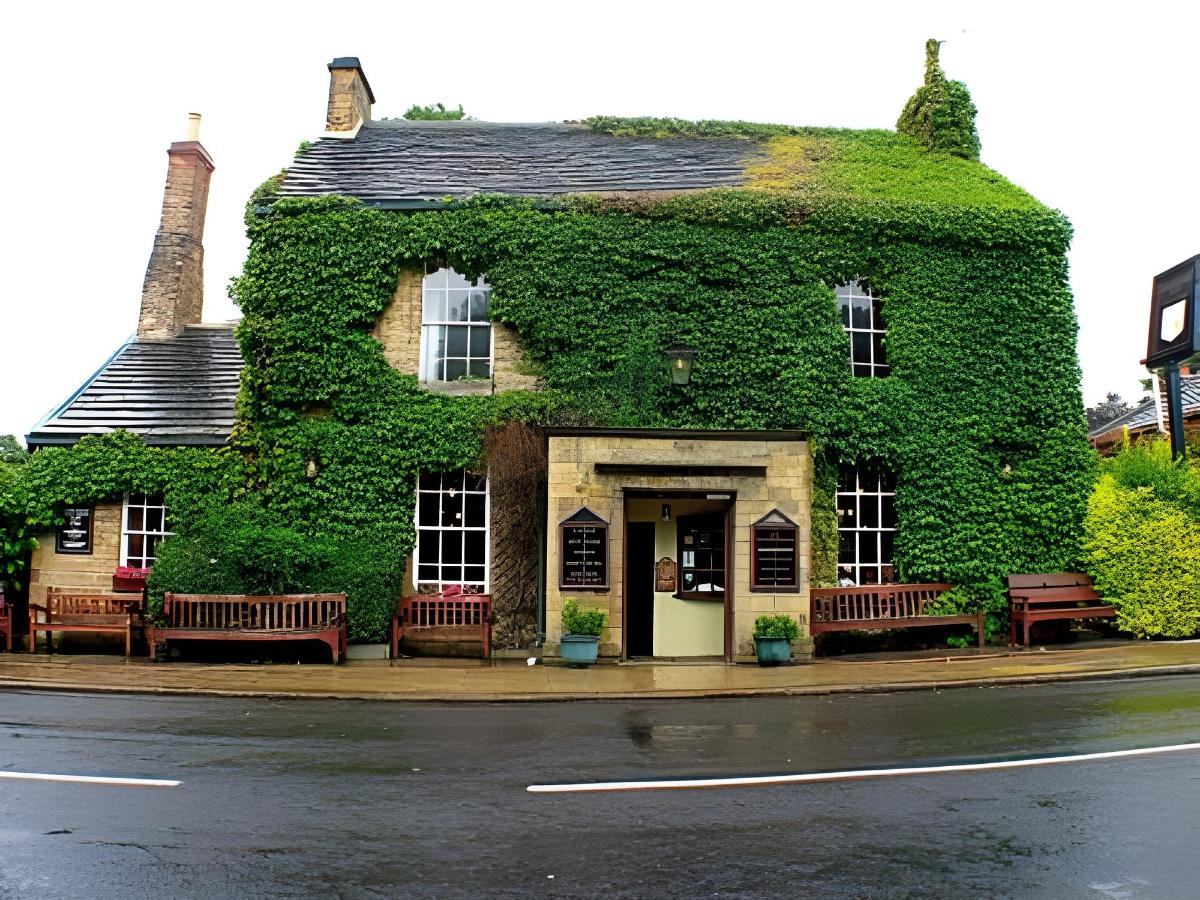 Rockingham Arms by Good Night Inns - KKday