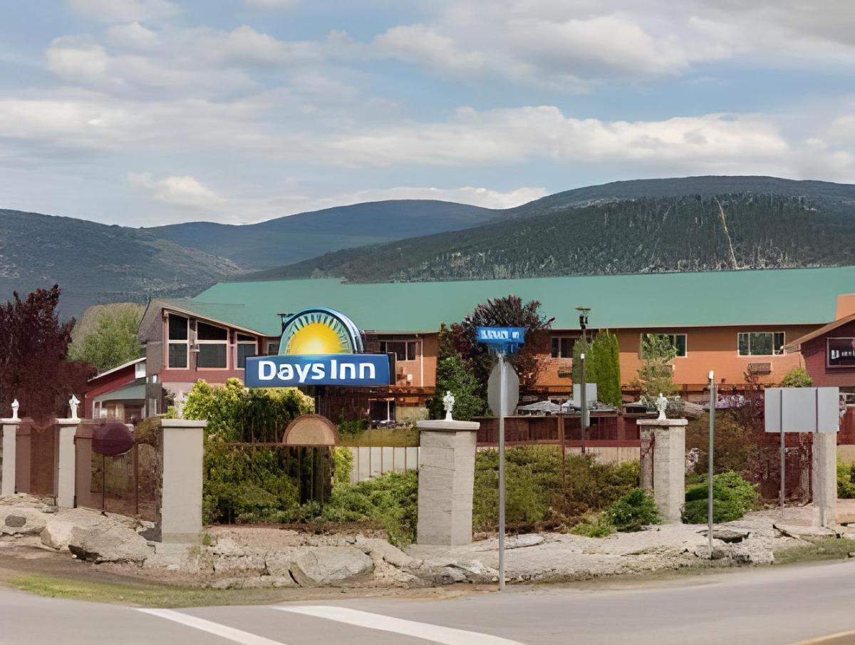 Days Inn & Conference Centre by Wyndham Penticton - KKday