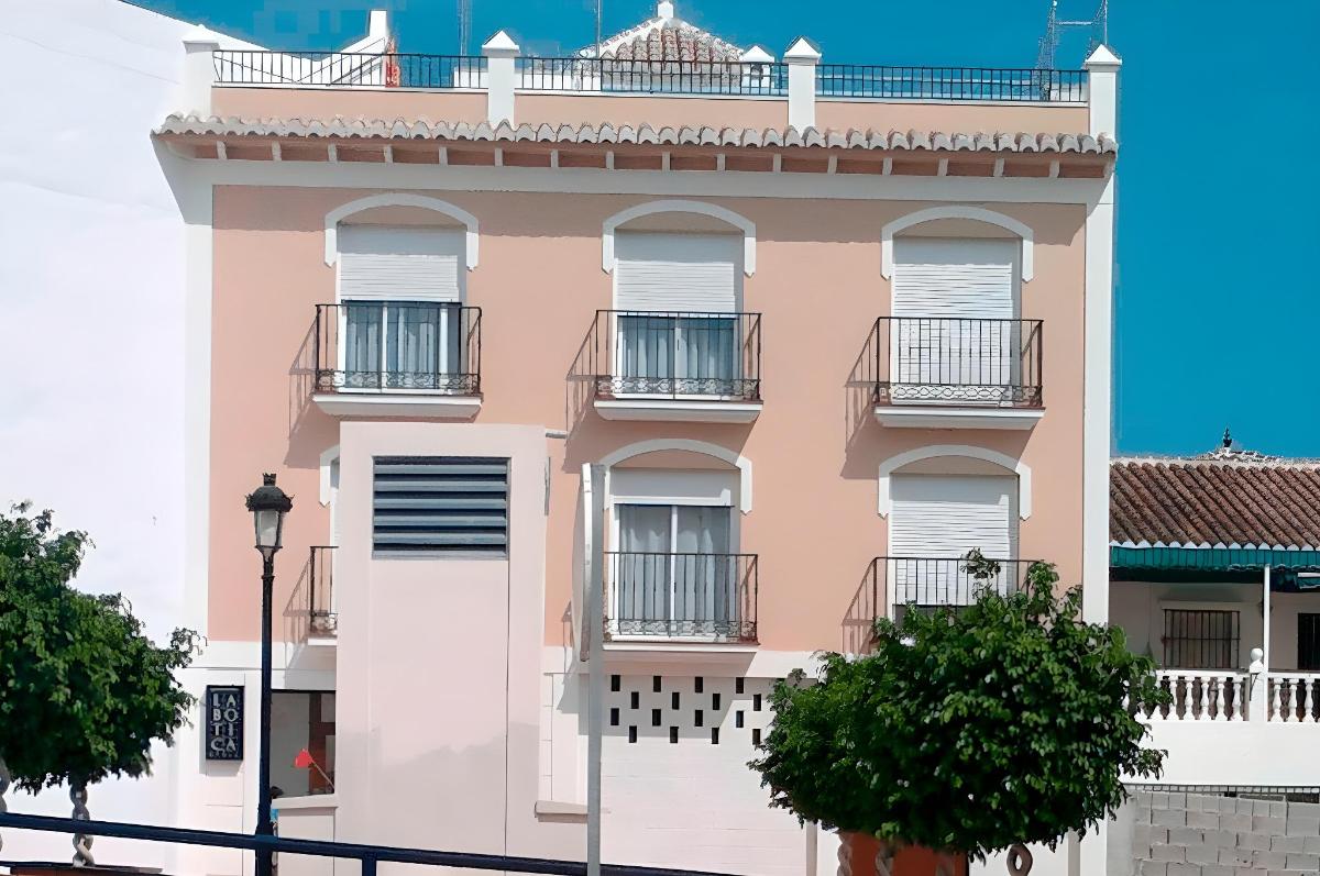 Apartamentos La Botica de Nerja - KKday