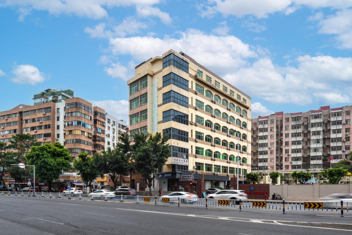 Home Inn Neo Huizhou West Lake Maidi Road - KKday