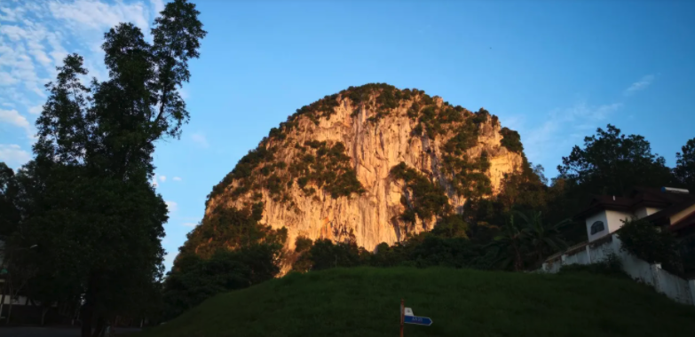 Hidden Pinnacles of Takun Rock Climbing Experience and Batu Cave Visit ...