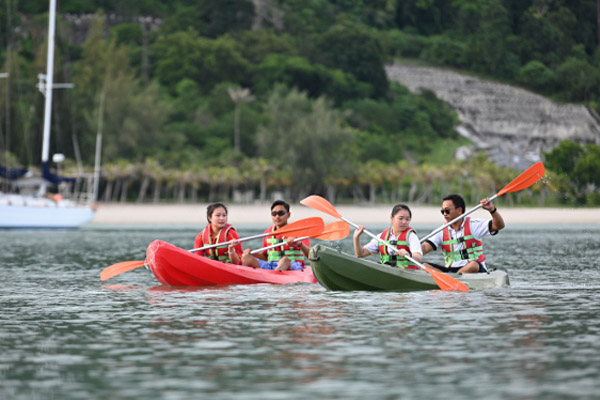Kayaking Experience at Paradise 101 in Langkawi | Malaysia - KKday