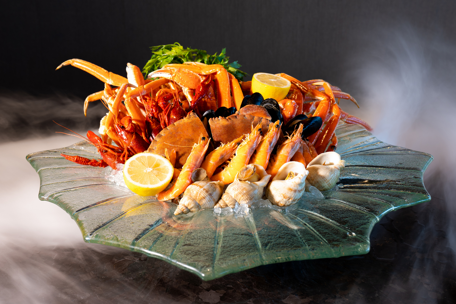 【Hotel buffet promotion 2022】Café on M "Seafood Extravaganza" Dinner ...