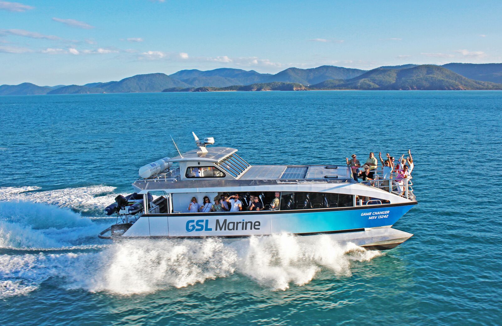 Great Barrier Reef Scenic Flight and Whitsundays Cruise Full-Day Tour ...