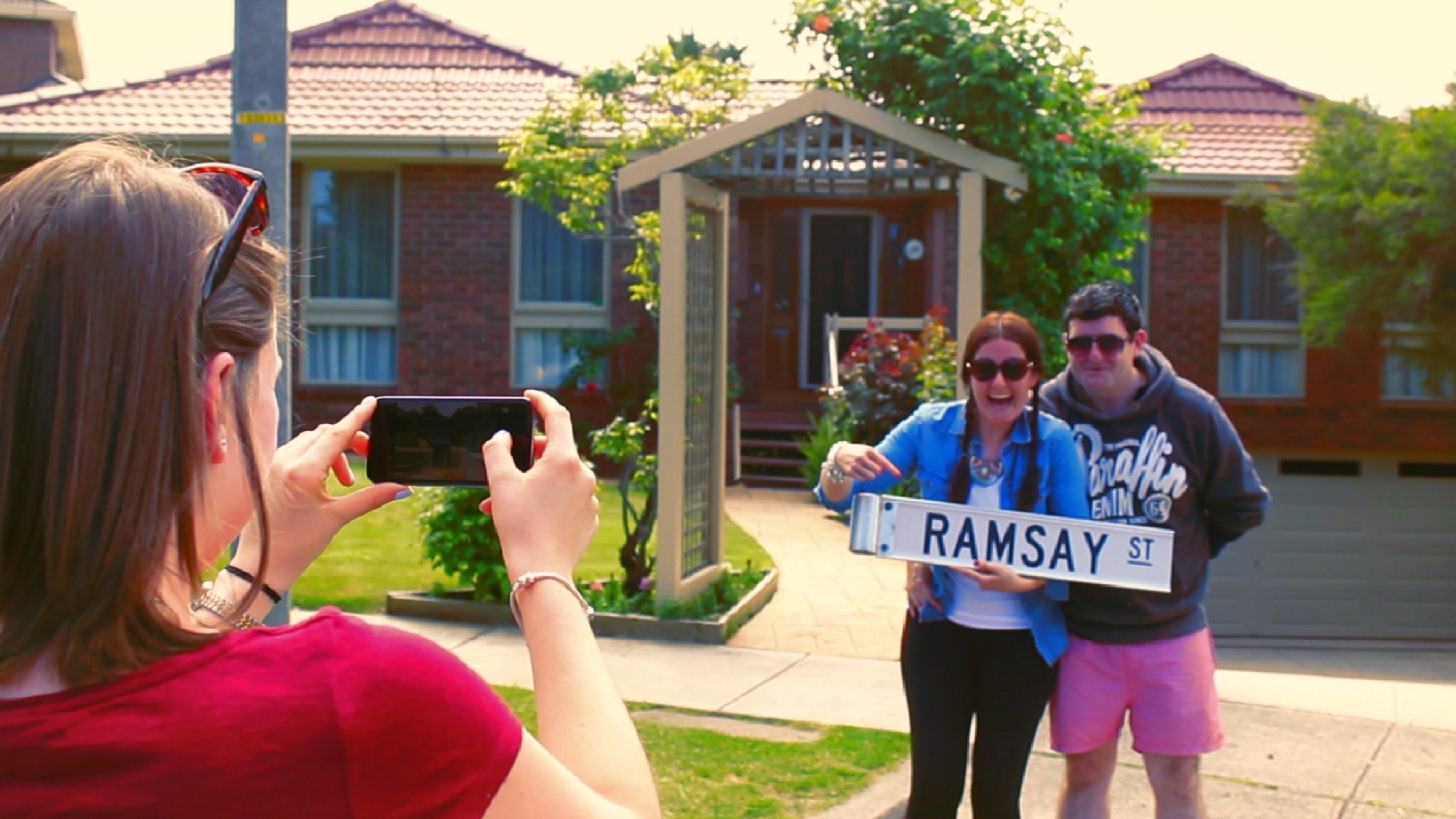 Melbourne Official Neighbours Tour | Victoria - KKday
