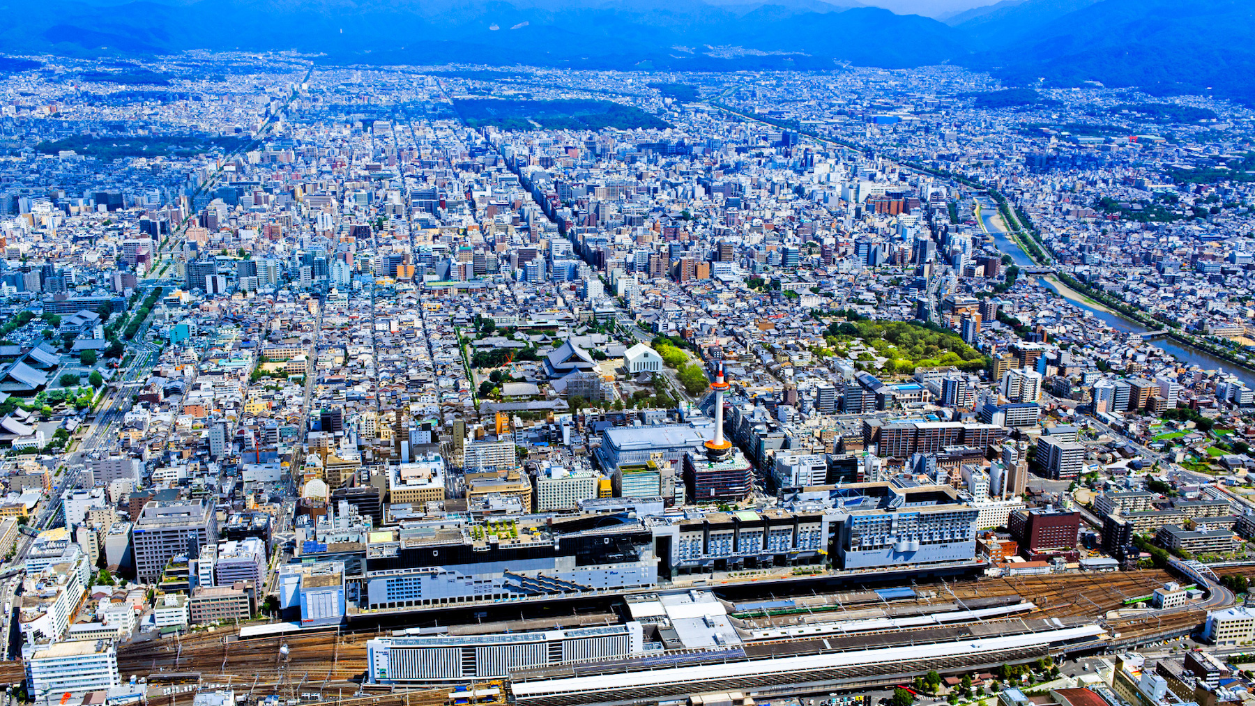 Kyoto daytime helicopter cruising and sightseeing flight (12 minutes ...