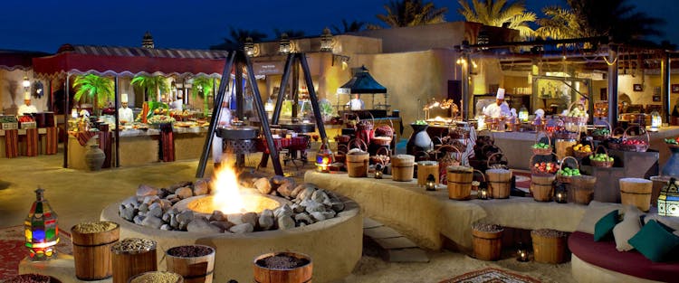 Dinner at Al Hadheerah Bab Al Shams Desert Resort from Dubai - KKday