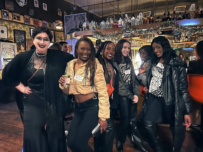 Savannah Drag Queen pub crawl tour - KKday