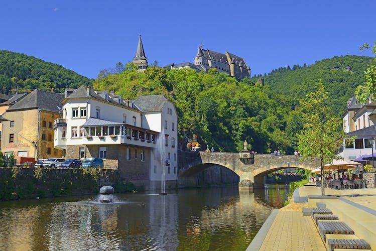Family walking tour in Vianden - KKday