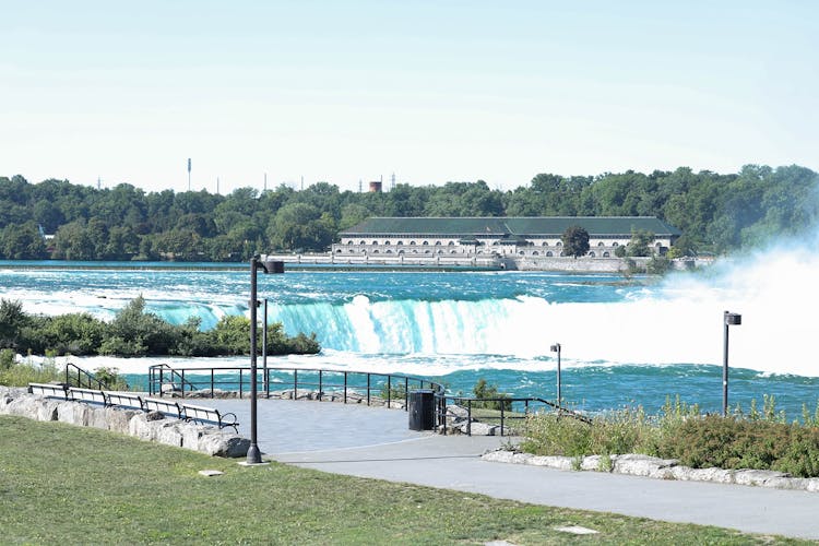 Niagara Falls one-hour adventure tour - KKday