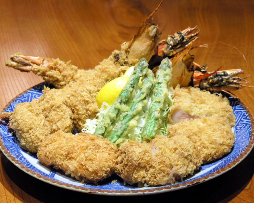 Tokyo Marunouchi/Otemachi | Curry Katsu Kichi（かつ吉 新丸ビル店）| Seat ...