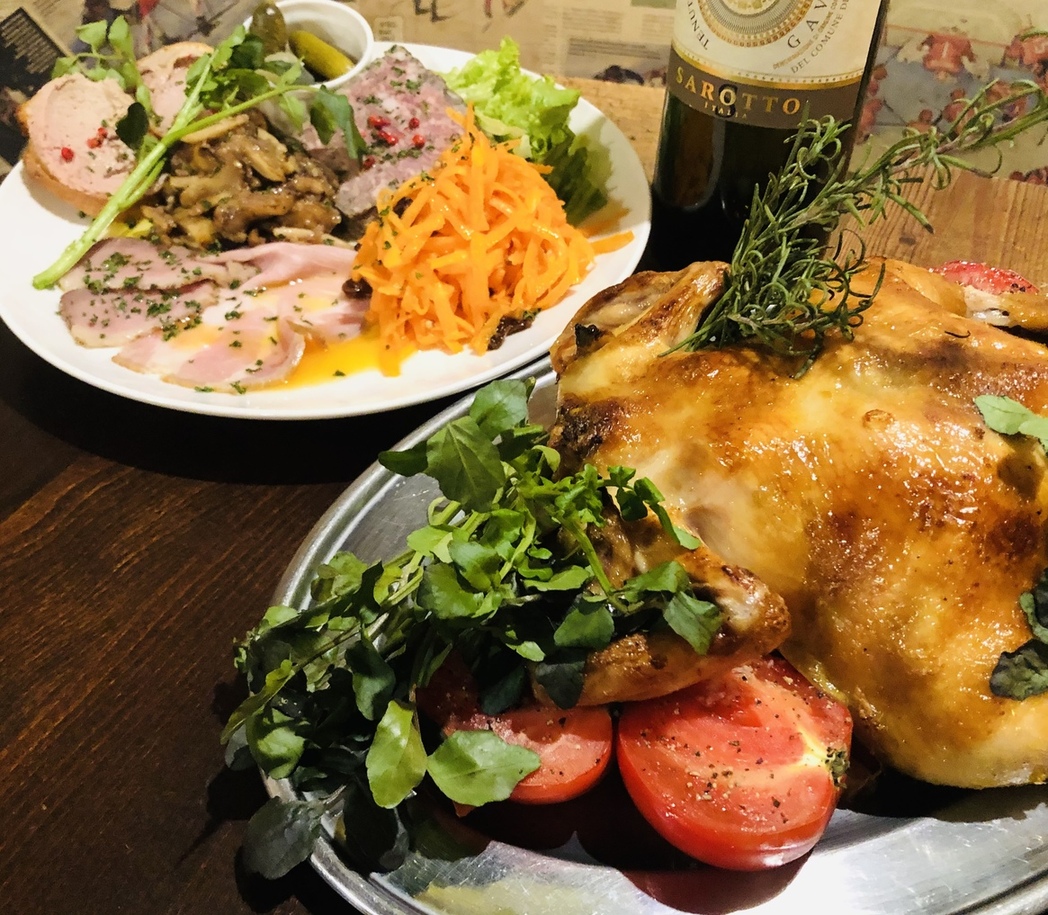 Jimbocho/Suidobashi, Tokyo | Izakaya Mori no Butchers（森のブッチャーズ）| Seat ...