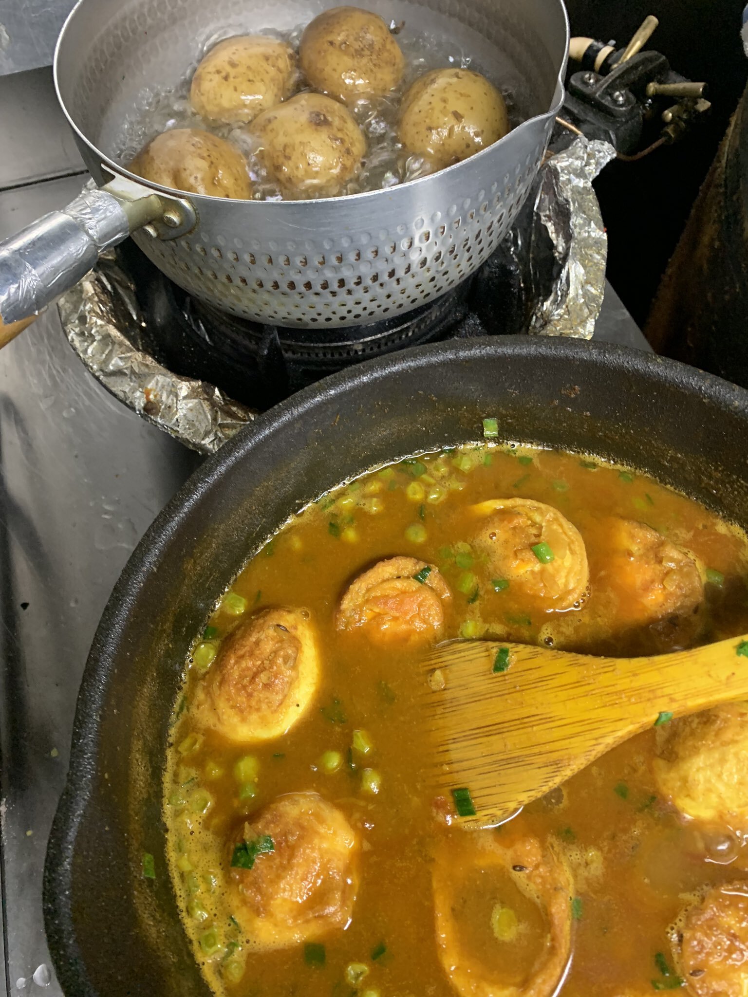 Higashi Nakano, Tokyo | Indian curry Katori Sakaba（稼鶏酒場）| Seat ...